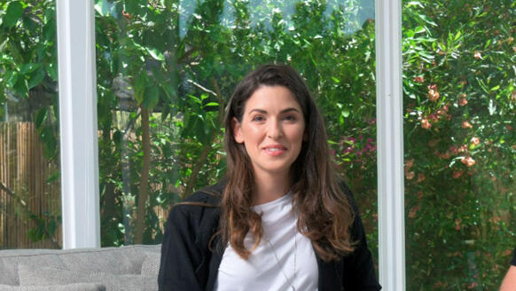 "Women tend to feel they need more experience before they become ...