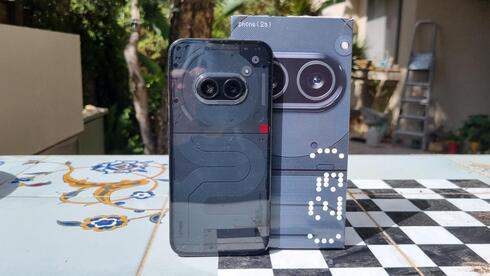 סמארטפון Nothing 2a מרים את הרף למכשירי הביניים | כלכליסט