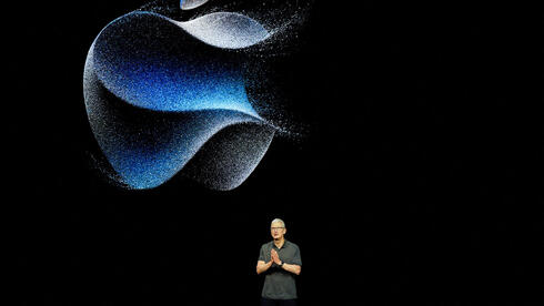 Apple's make-or-break moment: Will AI propel them forward or leave them ...